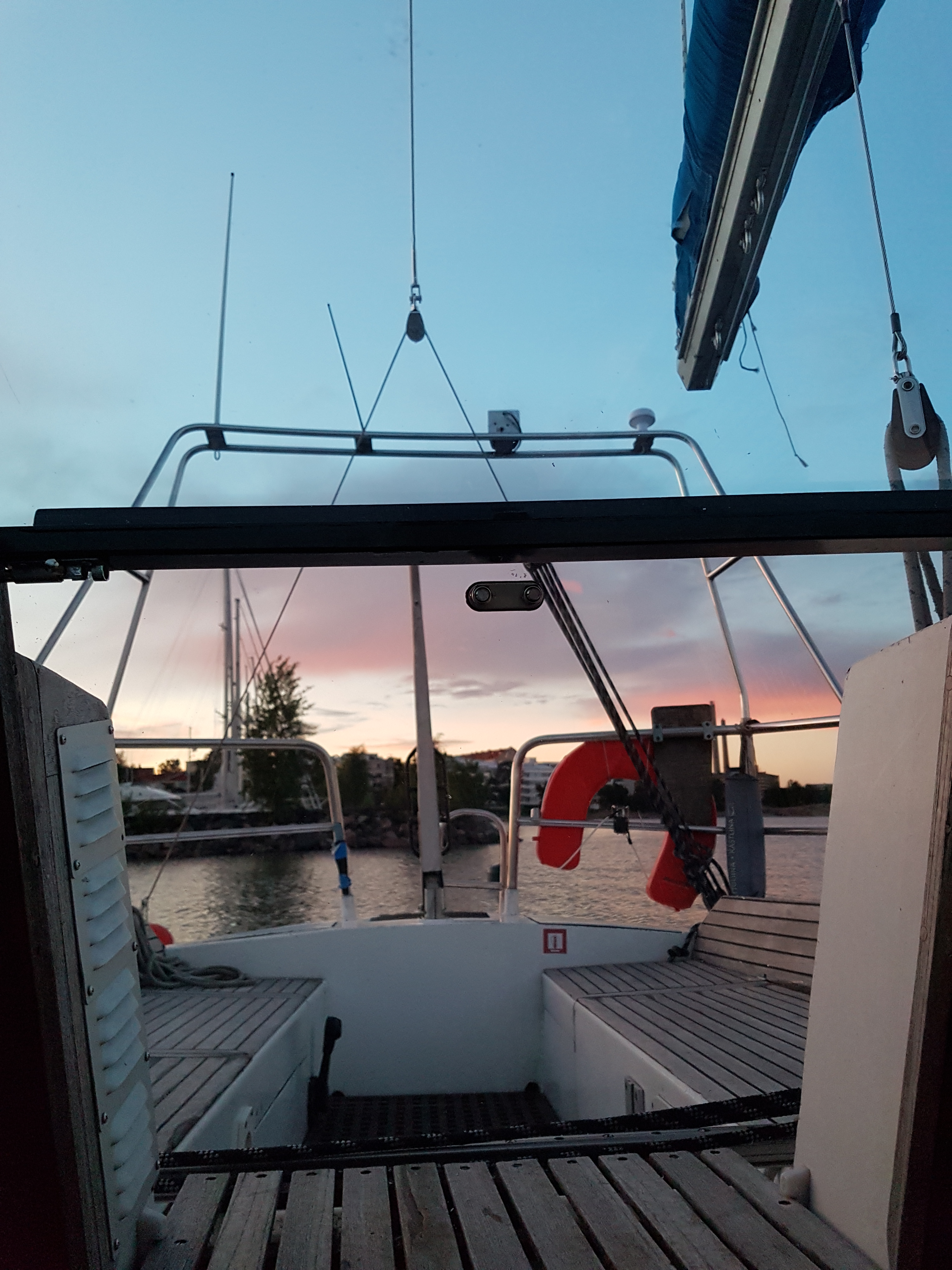 www.Liberta.fi new boat companionway doors, uudet veneen luukut ...